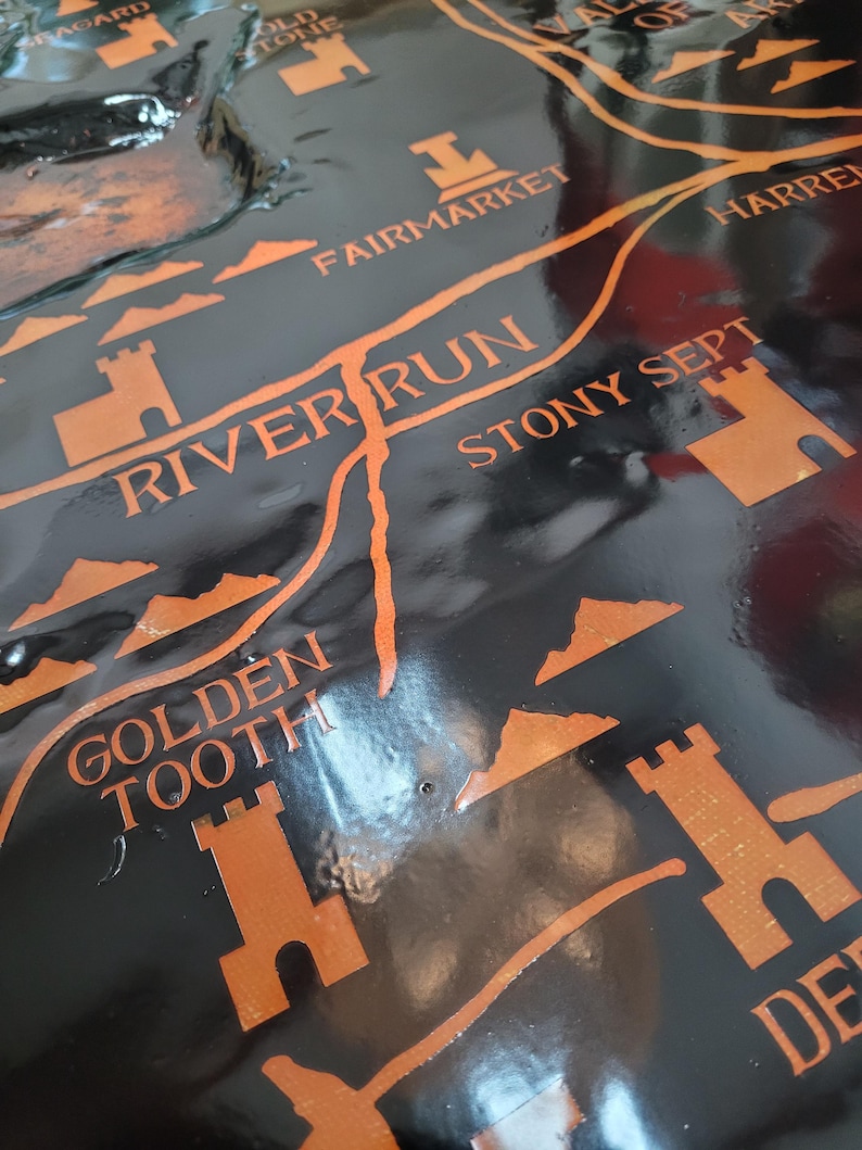 Game of Thrones Dragonstone War Table Replica – Glowing With Fire ...