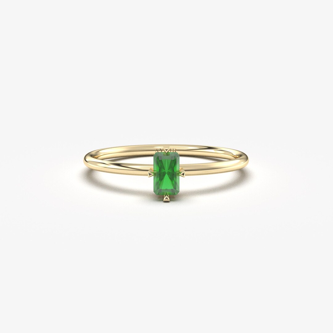 14K Solid Gold Rectangle Emerald Ring, May Birthstone Delicate Ring - Etsy