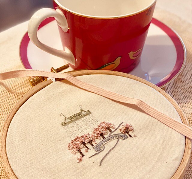 Upper West Side Embroidery Kit — Julias Broderie