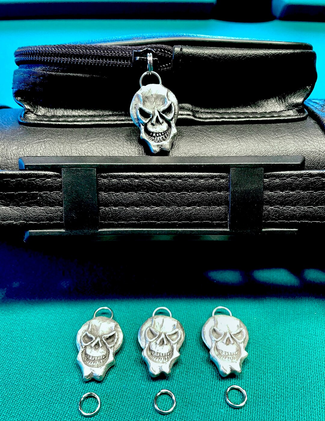 Cuedusters Pewter Creepy Skull Zipper Pull With Split Ring for Your Cue ...