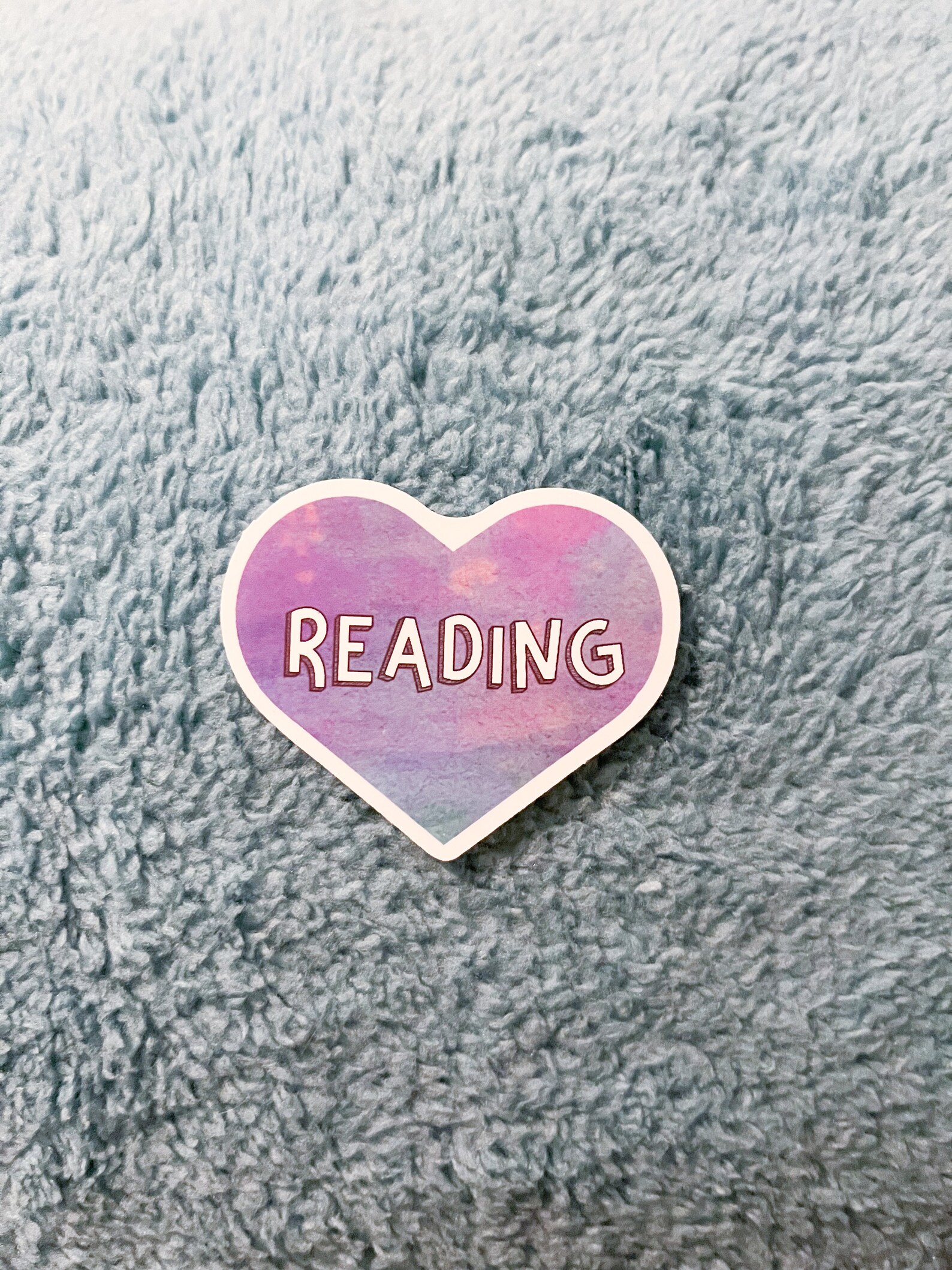 Reading in a Purple Heart Sticker Bookish Books Reader - Etsy