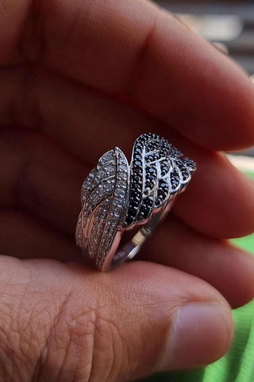 Pandora phoenix ring store