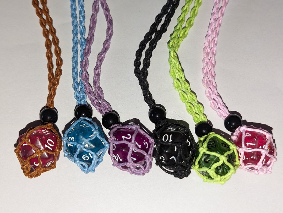 Usable D20 Necklace - Etsy