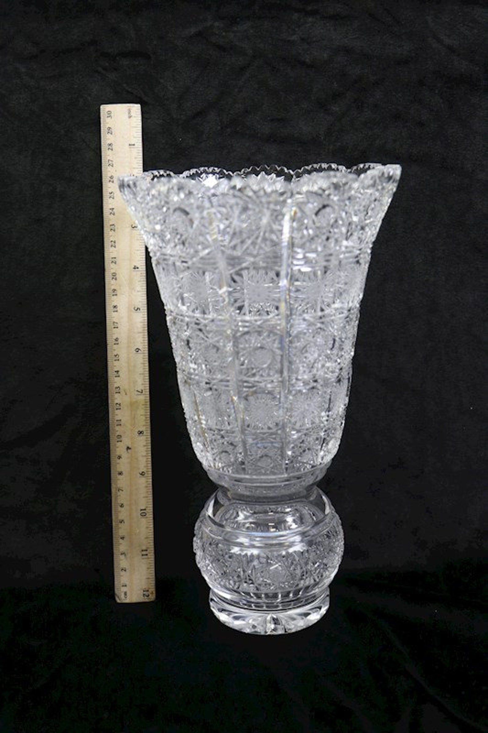 Ruckl Crystal Vase STUNNING BOHEMIAN Czech Hand Cut Crystal Vase Queen ...