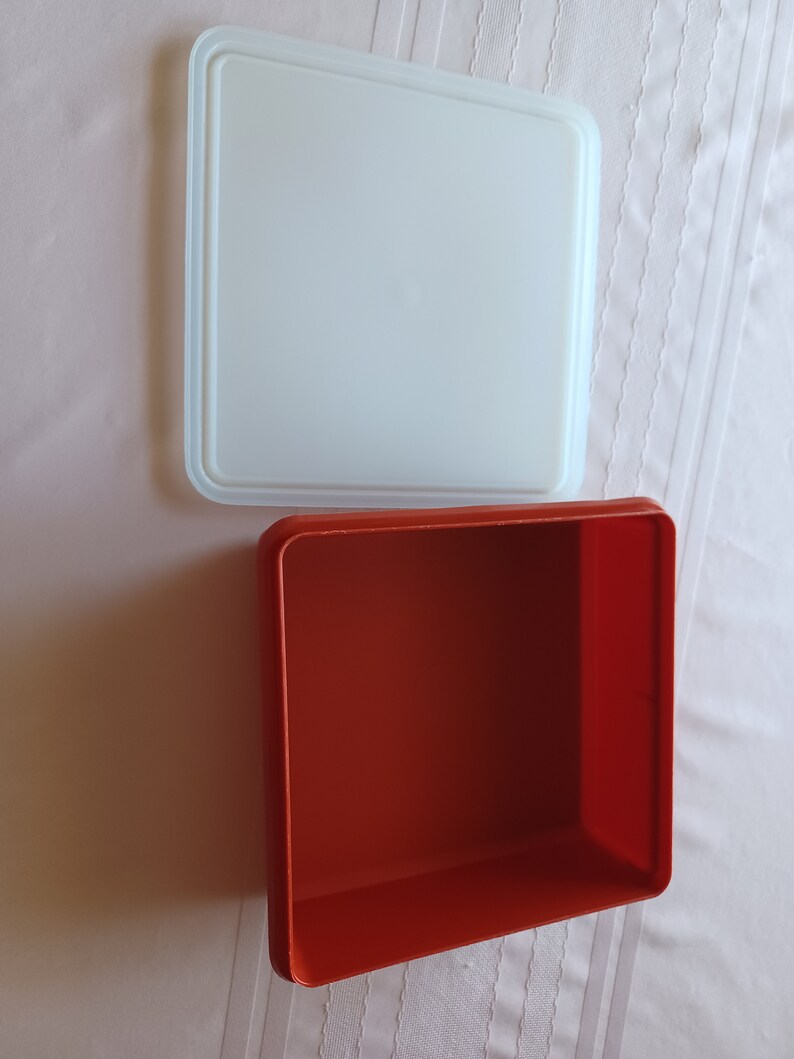 1980s TUPPERWARE Snack Stor Keeper Square Storage Paprika Container 514 ...