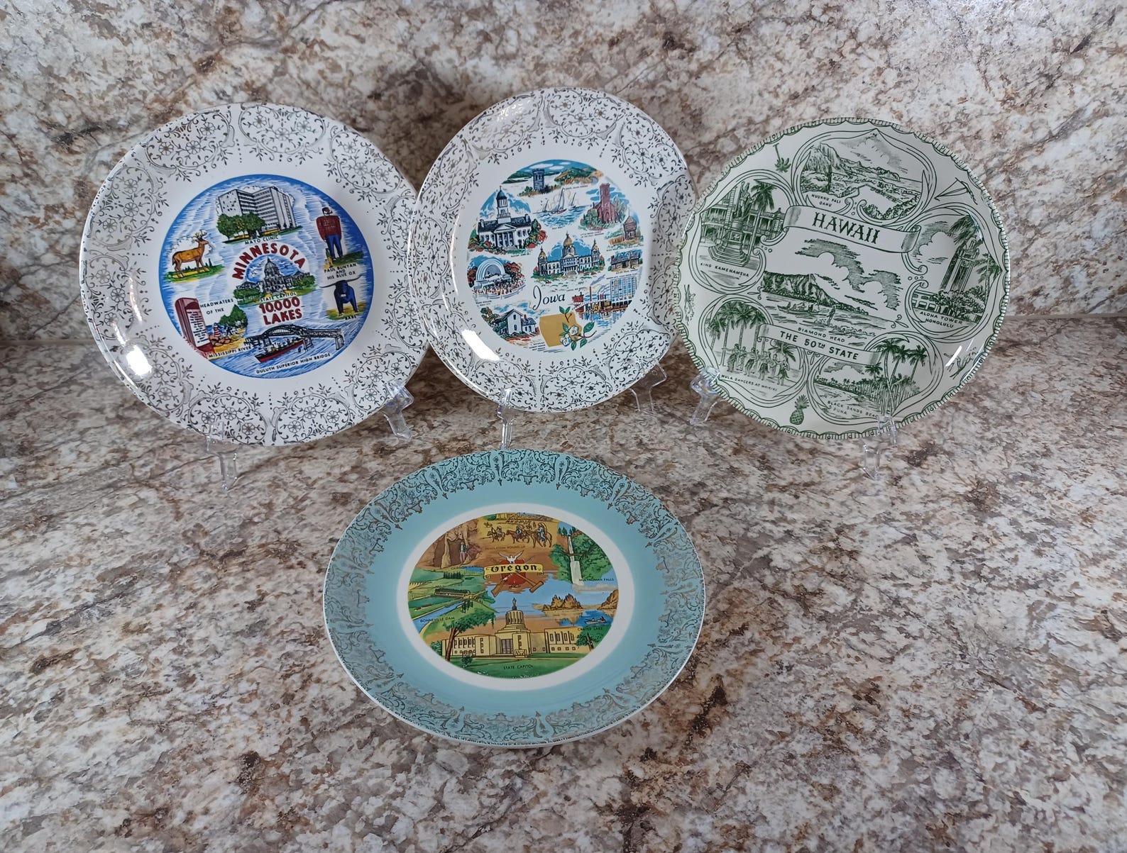 Vintage 1950s Souvenir State Plates, Sold Separately – Oregon, Iowa ...