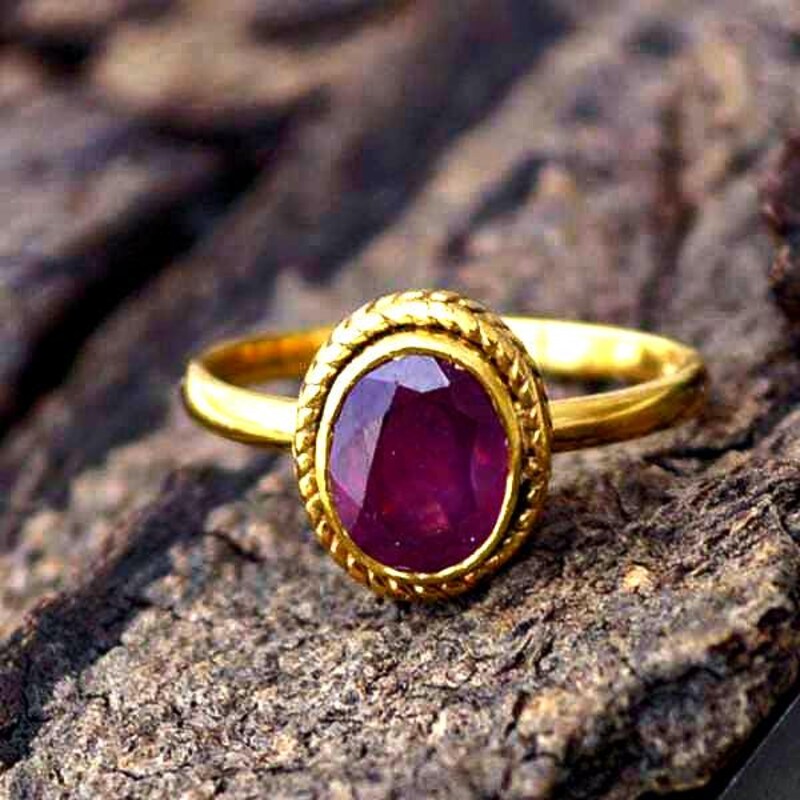 Gold Ruby Ring - Etsy