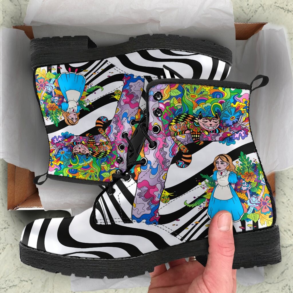 Alice in Wonderland Boots / Psychedelic Combat Boots / Trippy | Etsy