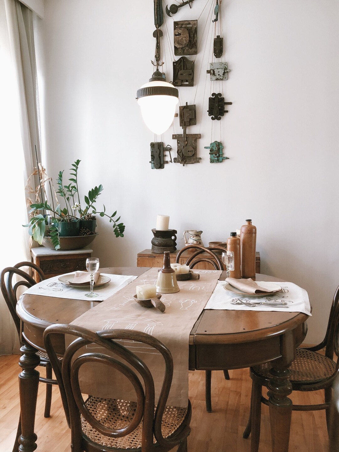 Table Linen Set : Runner, Placemats, Napkins. Embroidery, Light Brown ...