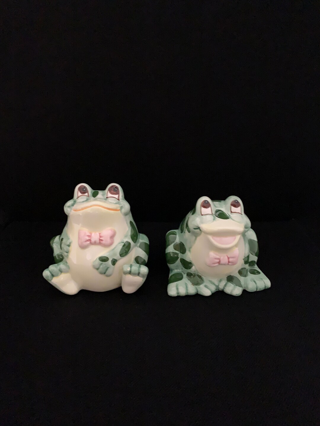 Grinning Frogs Salt and Pepper Set - Etsy