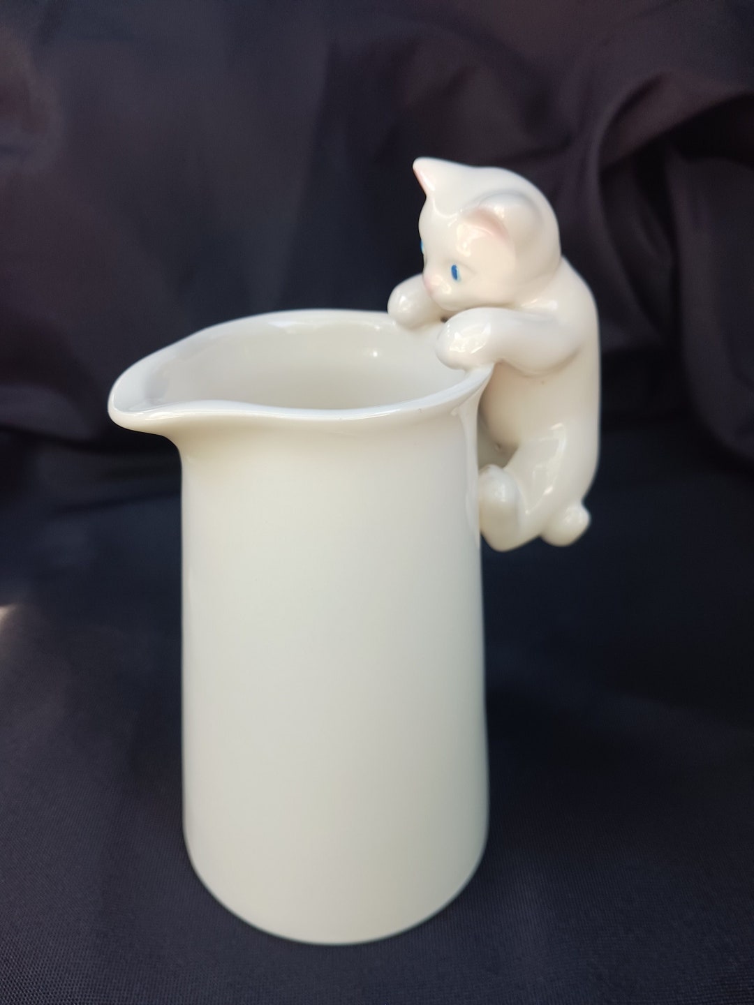 Vintage Farmhouse Cat/ Kitten Handled White Anthropomorphic Ceramic ...