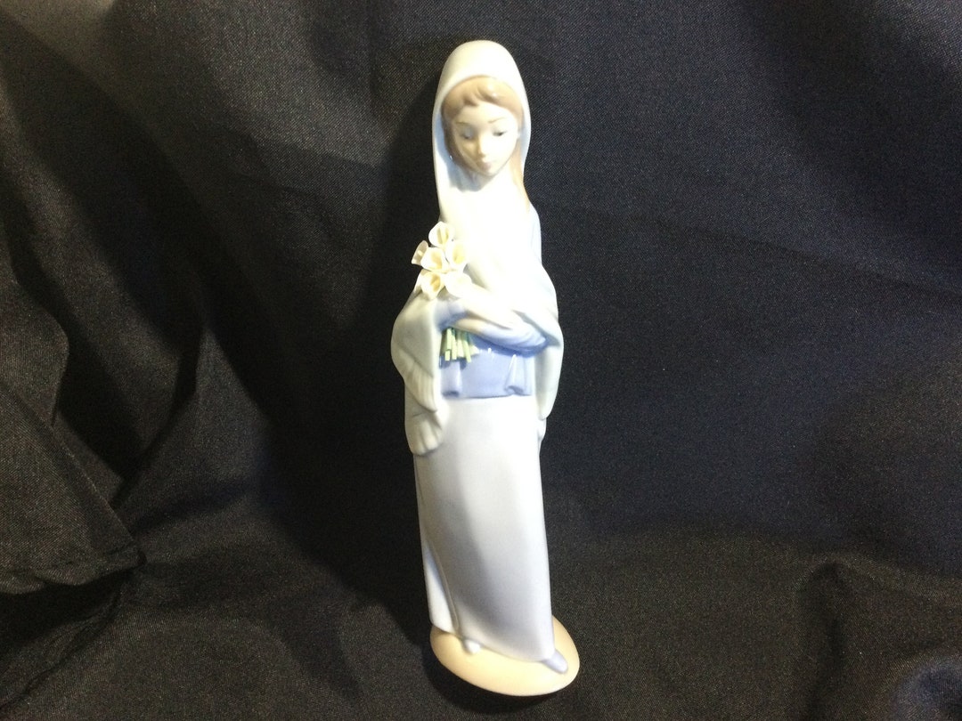 Vintage Lladro #4650 Lady With Calla - Etsy