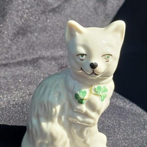 Vintage 4" Belleek Quizzical Cat Shamrock Bow Tie Irish Porcelain ...