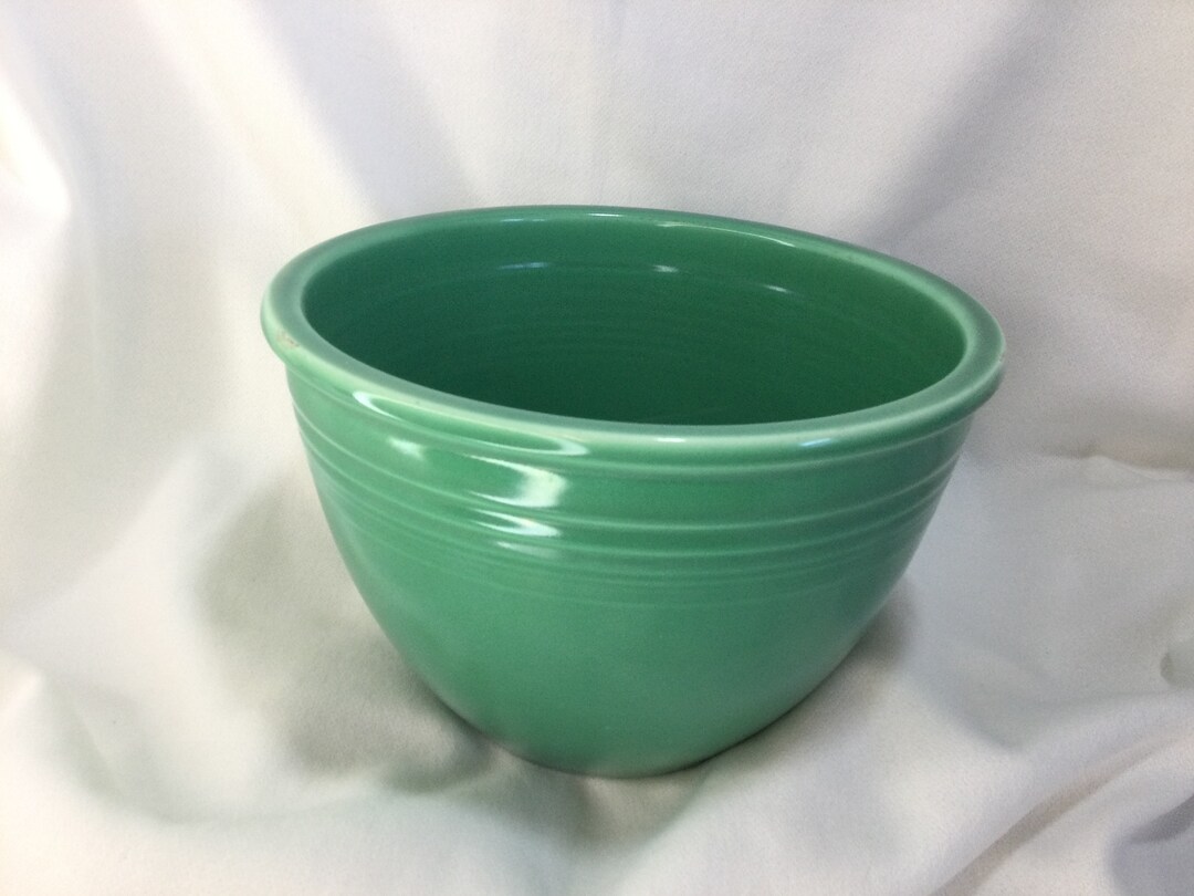 Vintage 1930's **retired** Fiestaware #4 Green Ceramic Nesting Bowl - Etsy