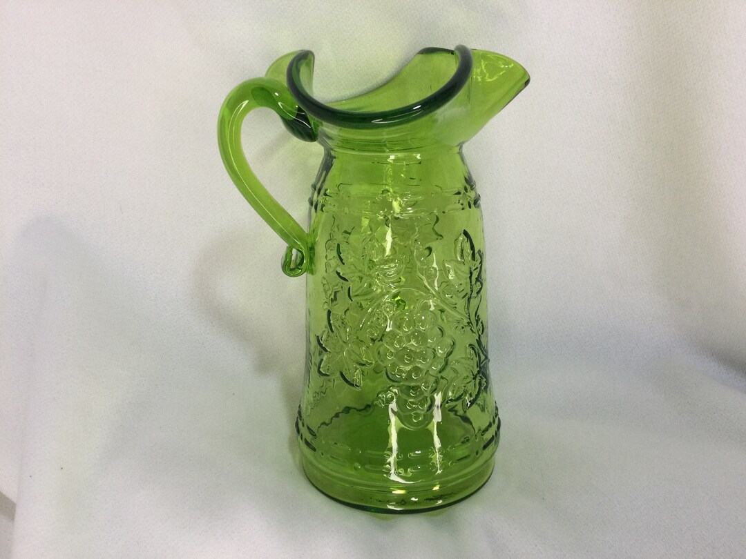 Vintage Green Pinched Spout 6" Grape Vine Art Pitcher - Etsy
