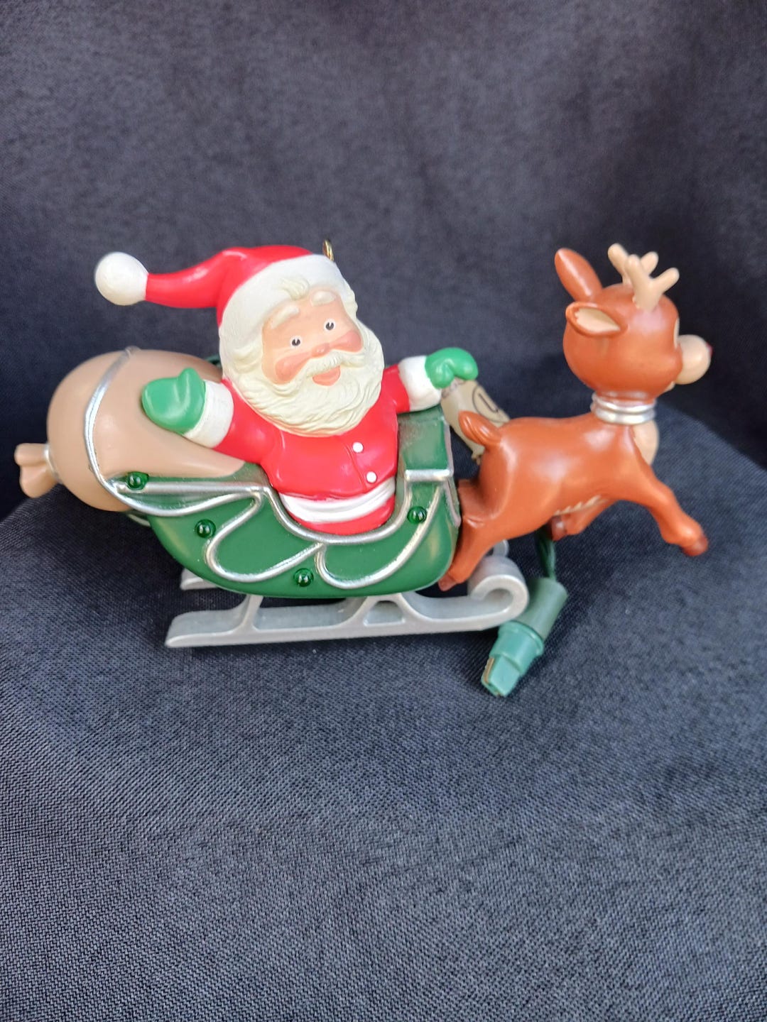 Vintage 1989 Hallmark Rudolph the Red Nosed Reindeer and Santa Blinking ...