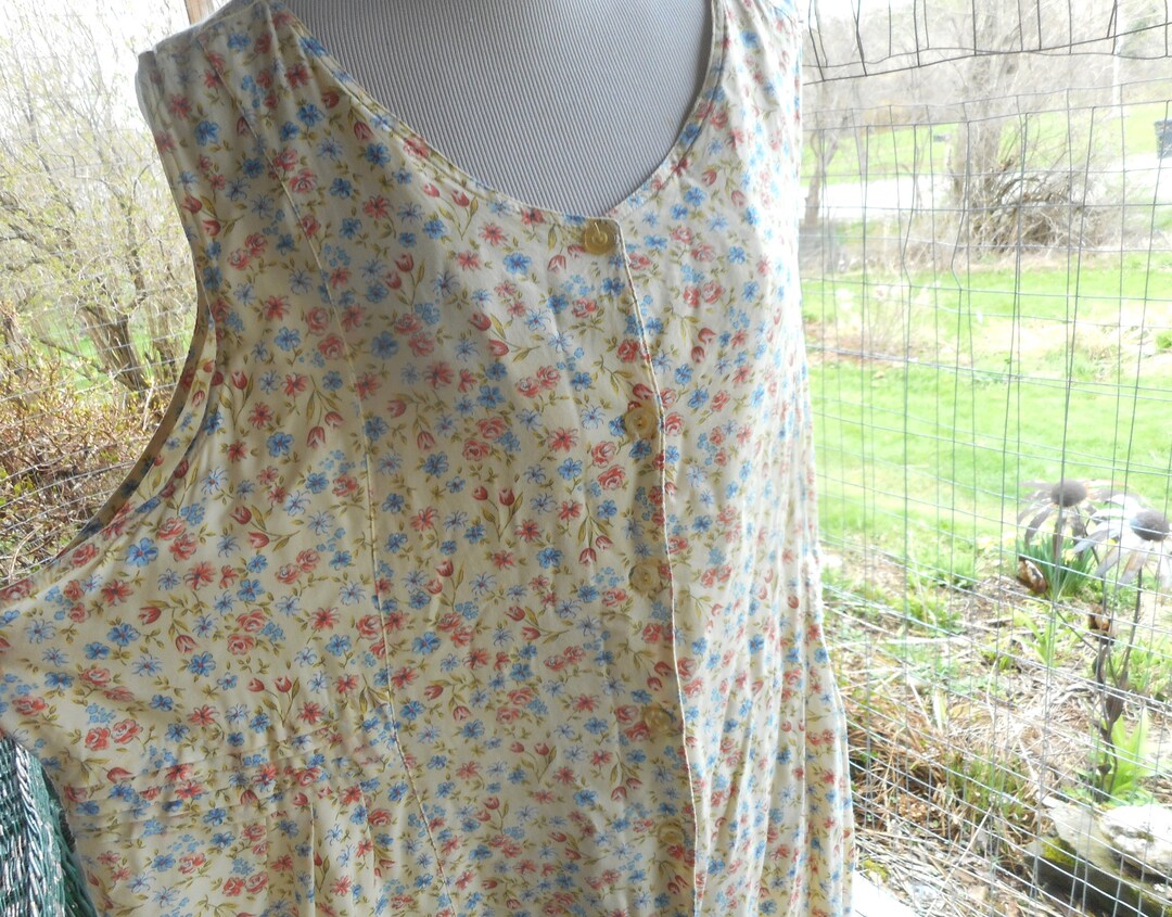 Erika II Studio Vintage Small Floral Print Cottage Core Button Front ...