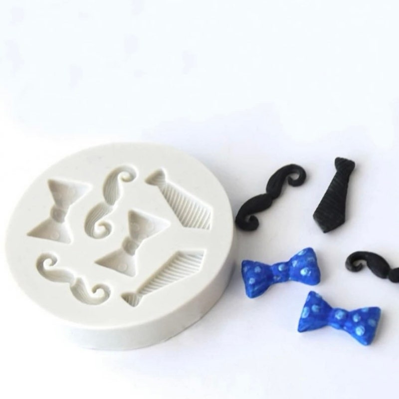 Molde bigotes - Etsy México