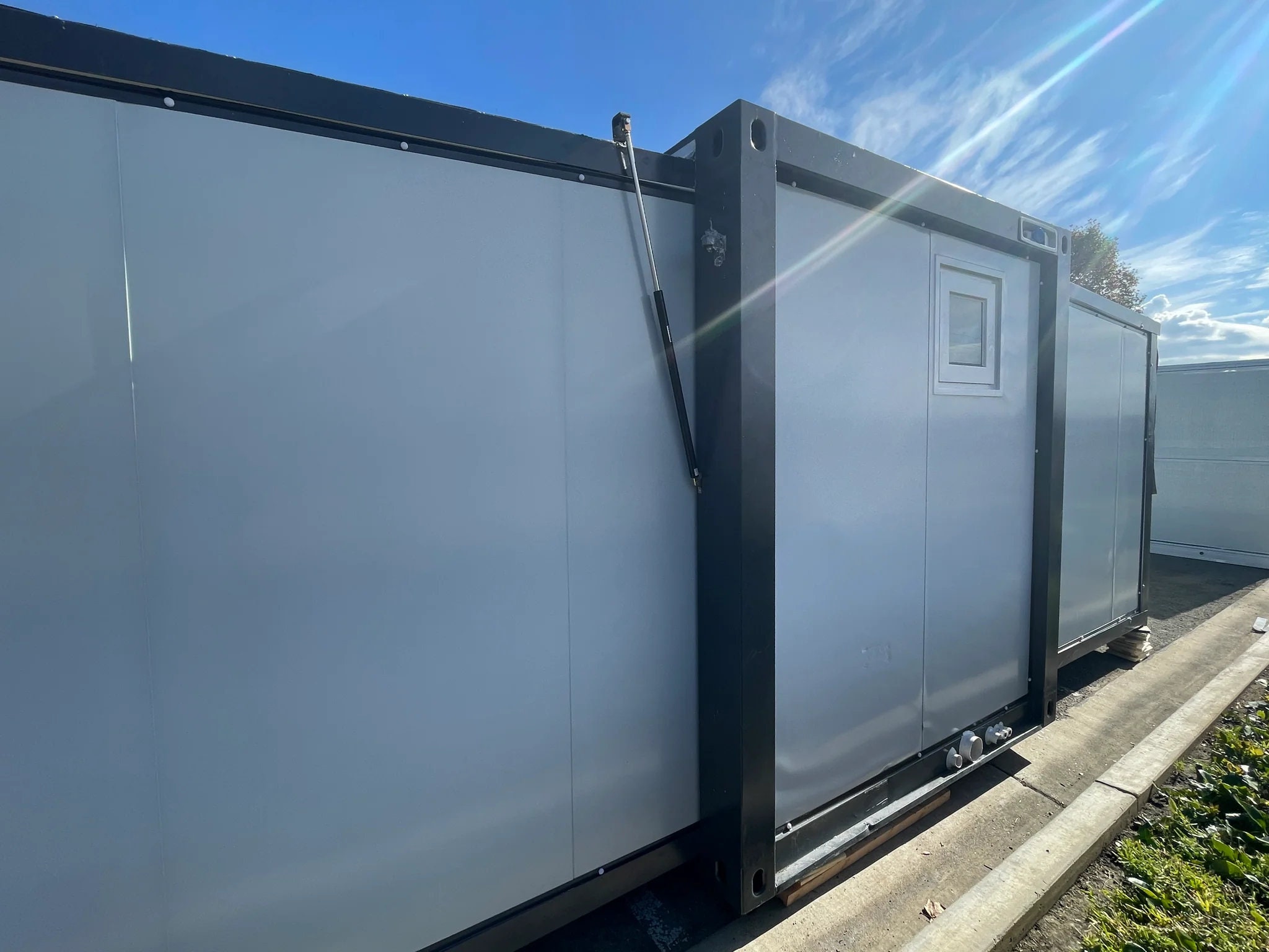 20 Ft. X 19 Ft. X 8 Ft. Expandable Metal Storage Shed With Glass French ...