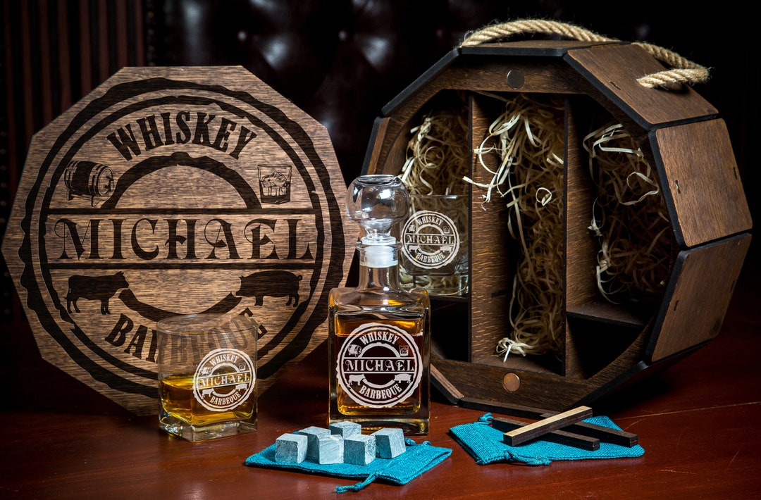 Whiskey Decanter Set in Wooden Barrel for Whiskey Personalized Whiskey ...