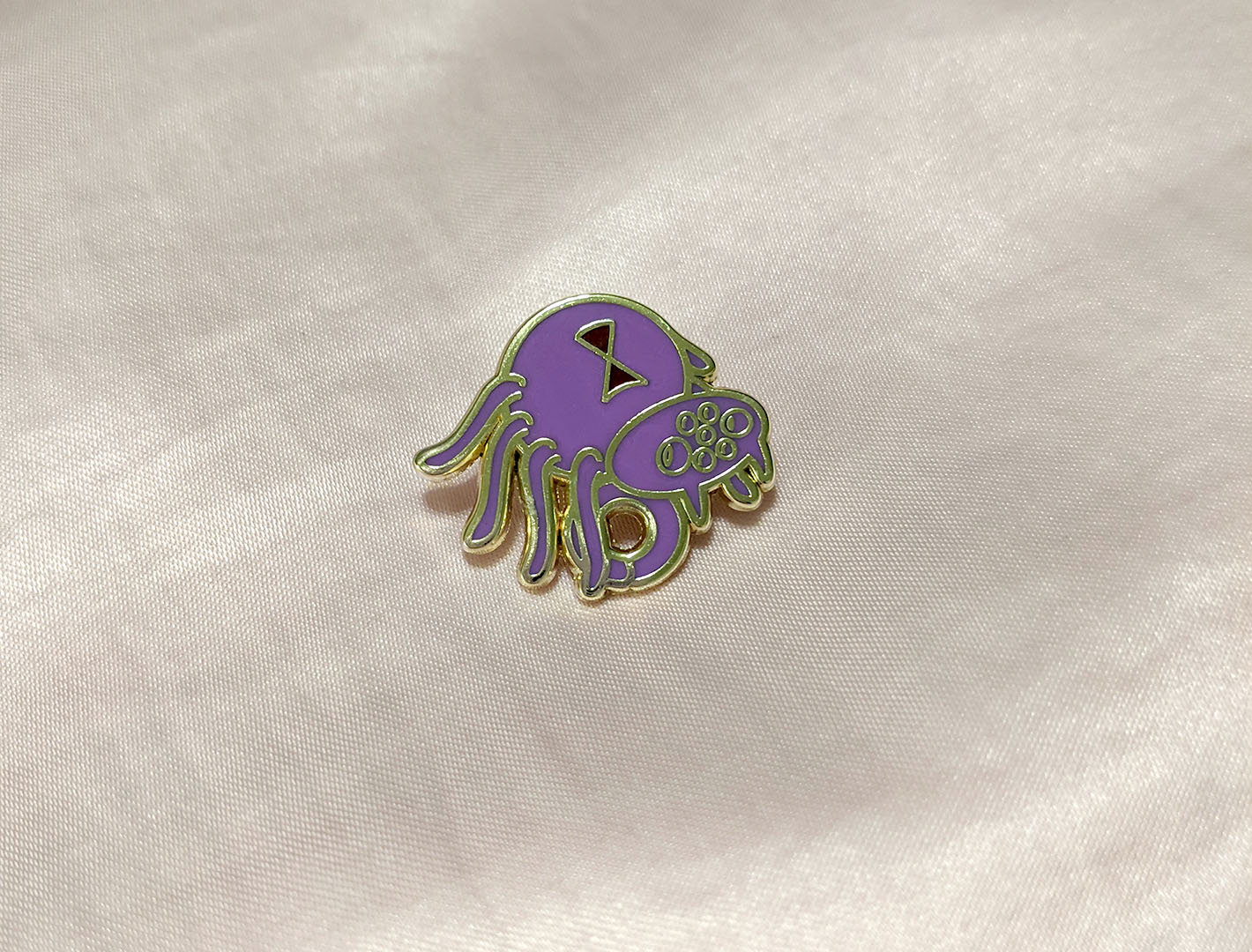 PIN BUNDLE // Sticky Hand & Spider Ring Enamel Pin Bundle // - Etsy