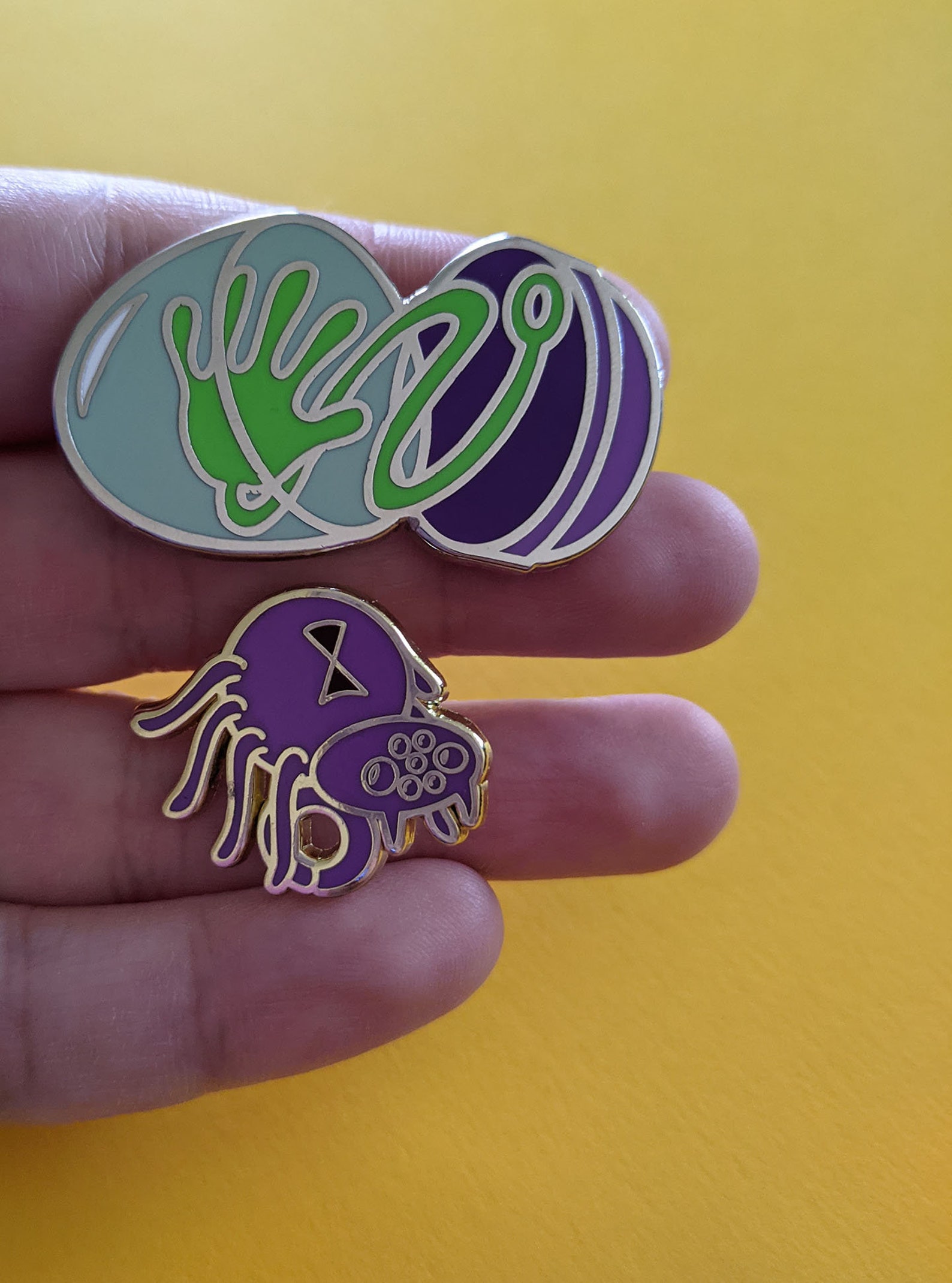PIN BUNDLE // Sticky Hand & Spider Ring Enamel Pin Bundle // - Etsy