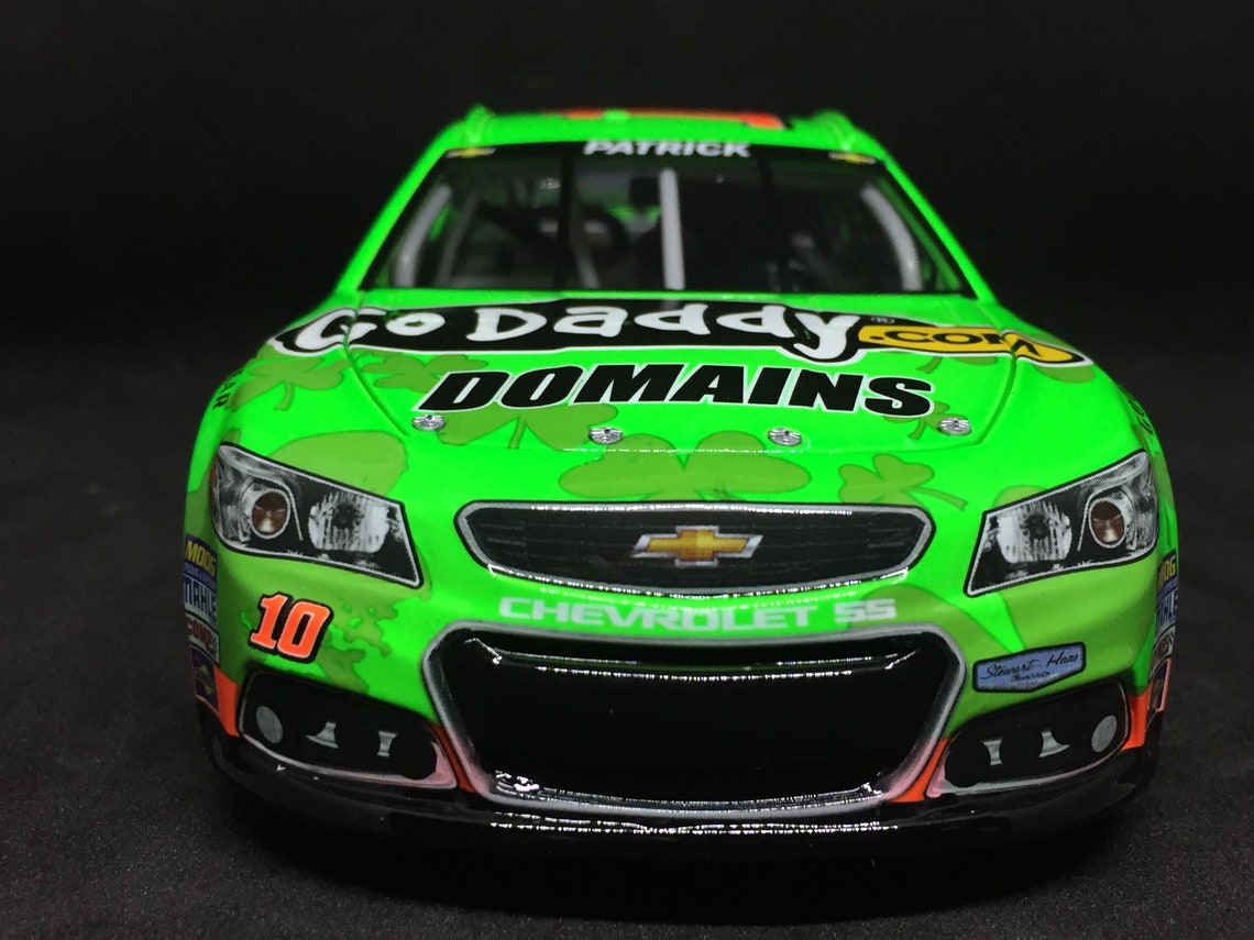 Danika Patrick 2013 Chevrolet SS Godaddy - Etsy Canada