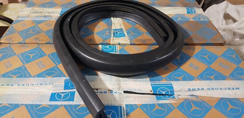 Mercedes W123 Rear Bumper Rubber Genuine - Etsy