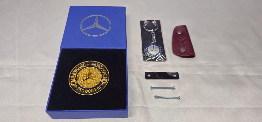 Mercedes W115 W123 W116 Emblem, and Key Chain Set - Etsy