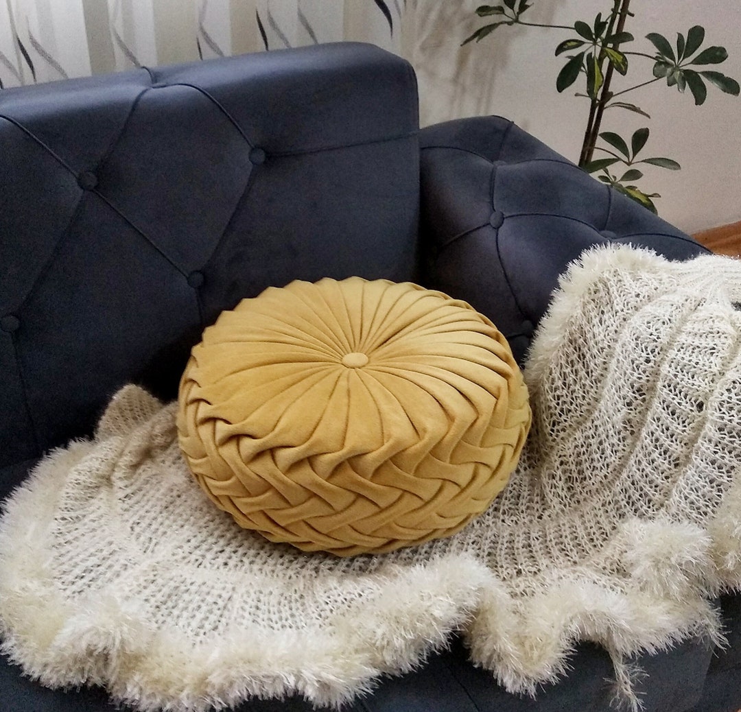 Yellow Round Velvet Decorative Pillow, Throw Velvet Fabric Cushion ...