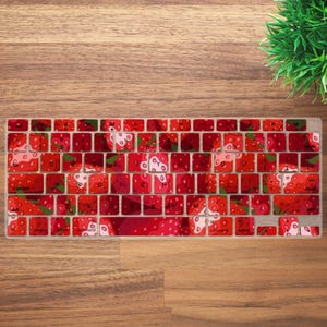 Cute Strawberry Aesthetic Keyboard Cover for MacBook Pro 13 14 16 Inch ...
