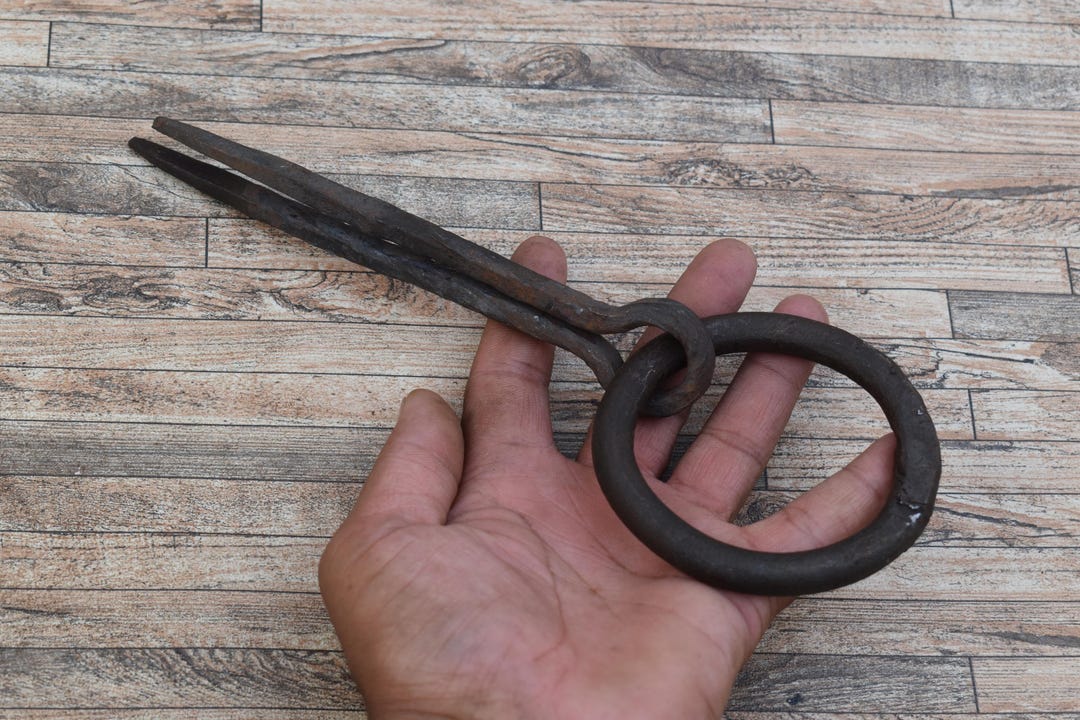 Vintage Wrought Iron Handforged Horse Tie Hitching Post Ring Rustic ...