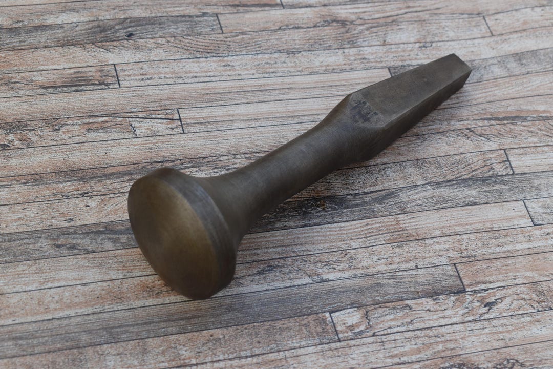 Vintage Style Steel Solid Round Mushroom Head Beak Stake Anvil ...