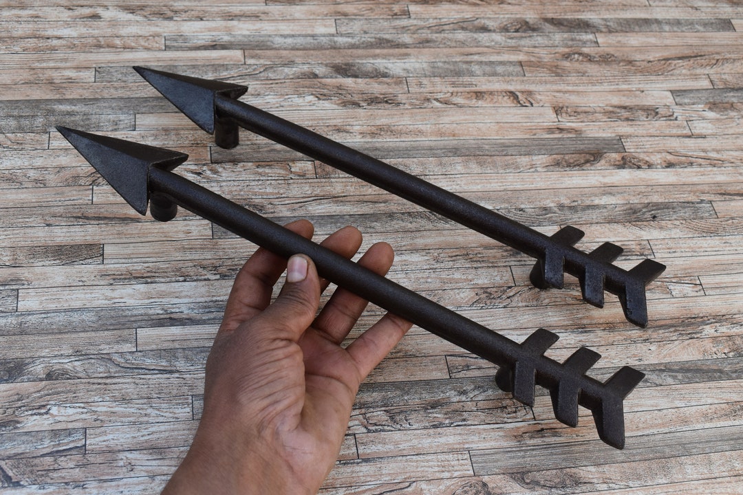 Vtg Cast Iron Large Arrow Handles Cupboard Cabinet Door Gate Pulls ...
