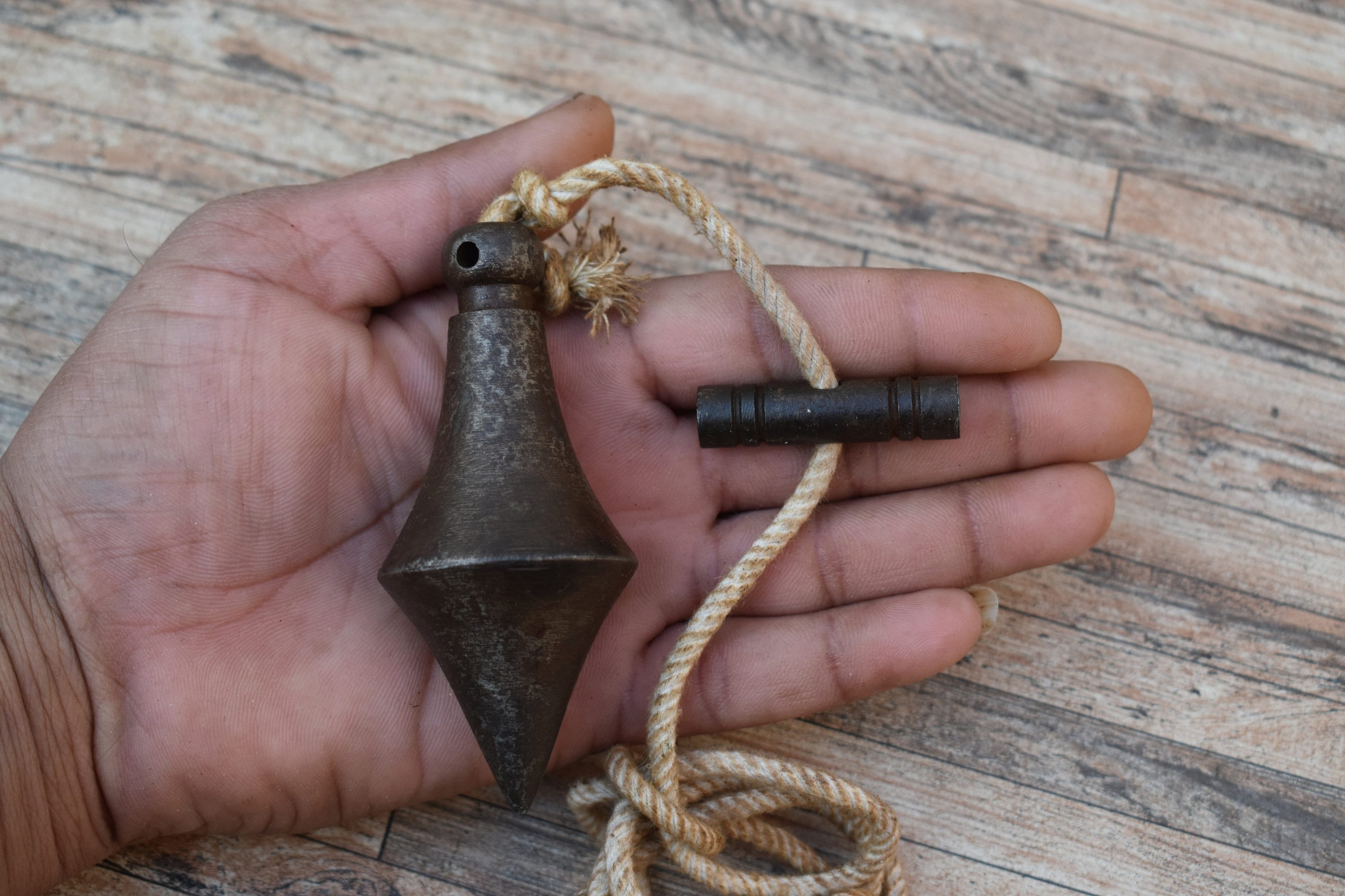 Vintage Solid Iron Leveling Plumb Bob Tool Collectible Table Decor ...