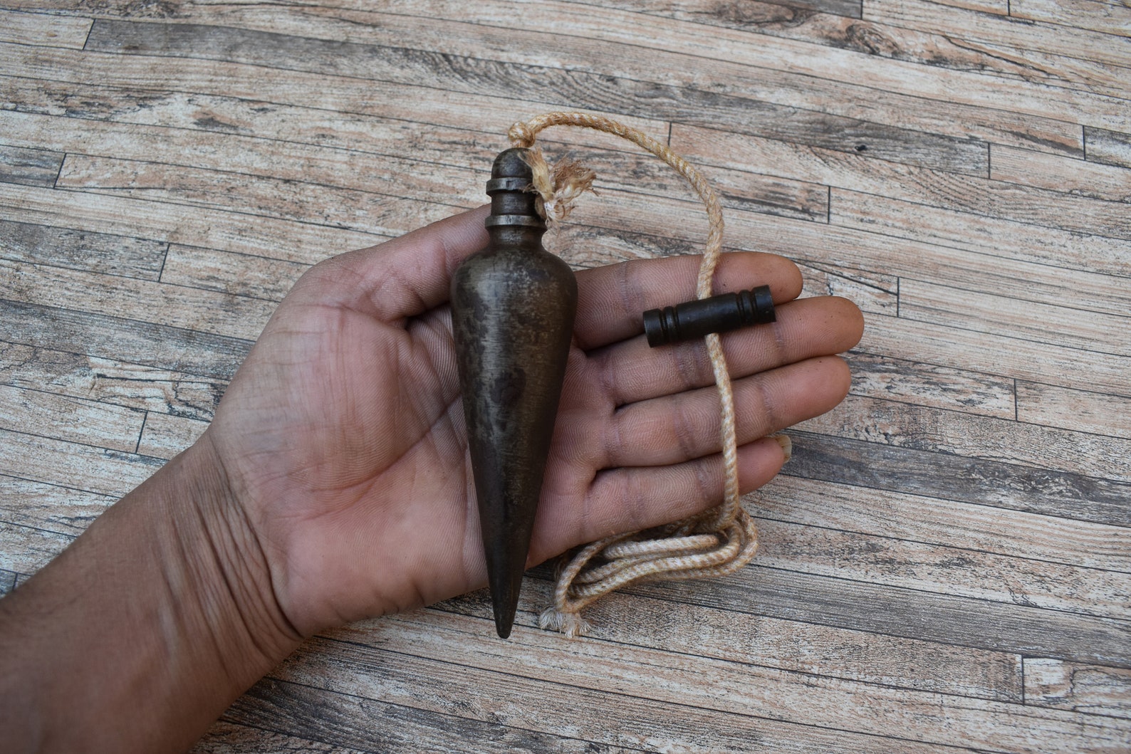 Vintage Solid Iron Leveling Plumb Bob Tool Collectible Table Decor ...