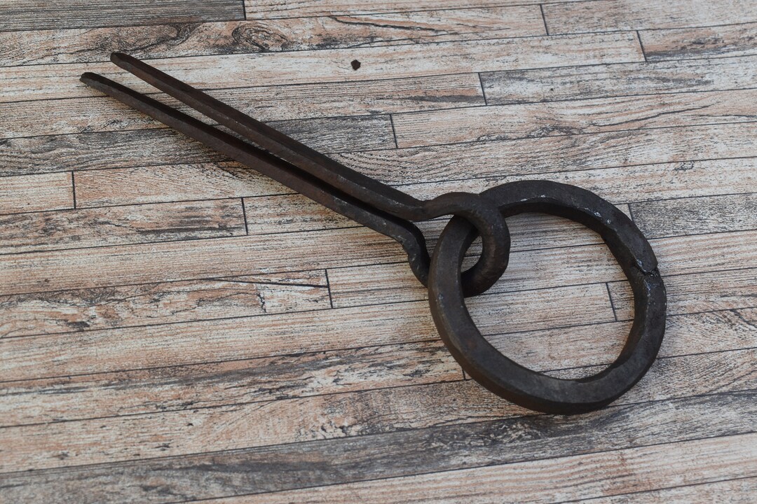 Vintage Iron Handforged Horse Tie Hitching Post Ring Rustic Tools ...