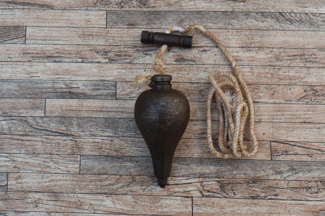 Vintage Solid Iron Leveling Plumb Bob Tool Collectible Table Decor ...