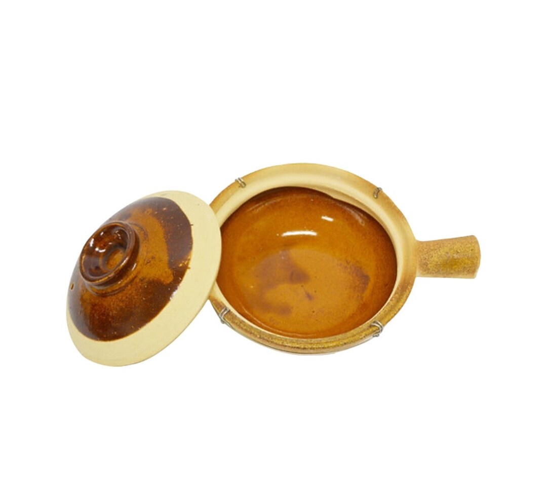 Handmade Chinese Style Traditional Cooking Casserole, Hong Kong Style ...