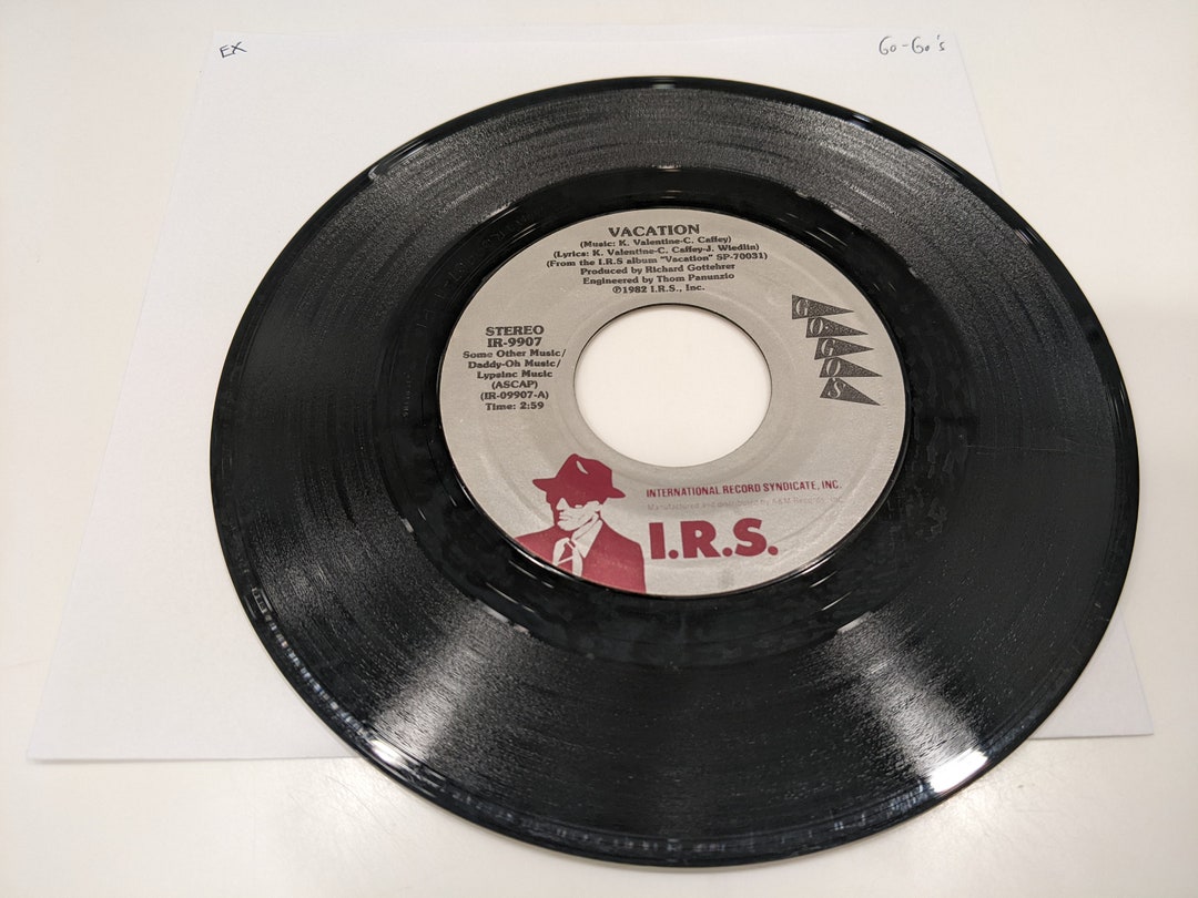 Go-go's "vacation / Beatnik Beach" Vinyl 7" Single (EX Disc; Microfiber ...
