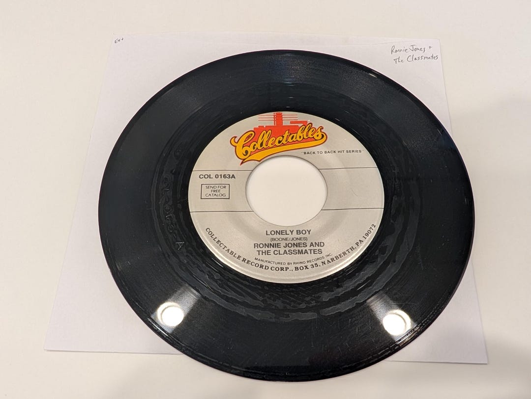 Ronnie Jones and the Classmates "lonely Boy / Teenage Rock" Vinyl 7 ...