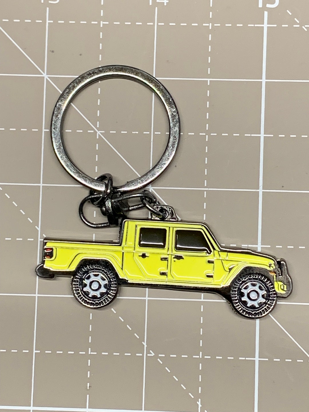 Keychain Fit for Jeep Gladiator JT Both Side Image Enamel - Etsy