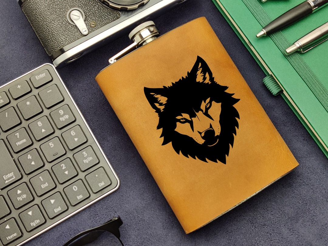 Wild Animal Coyote Prairie Wolf Wolf Werewolf Mountain Hill - Etsy