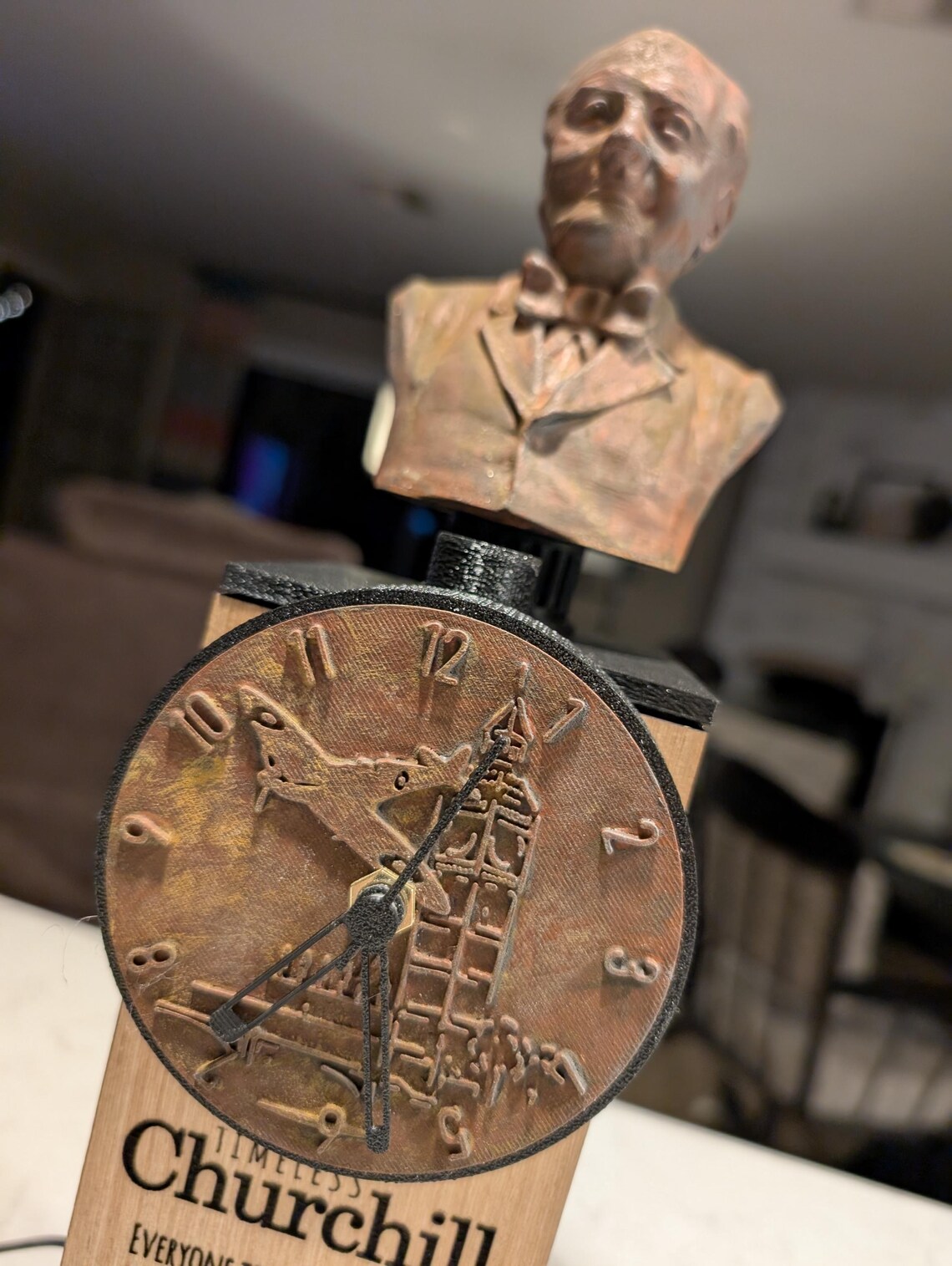 Winston Churchill Desk Clock With Lighted Bust- Unique Gift - Etsy
