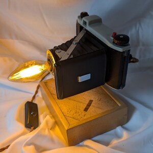 Vintage Camera Lamp - Etsy