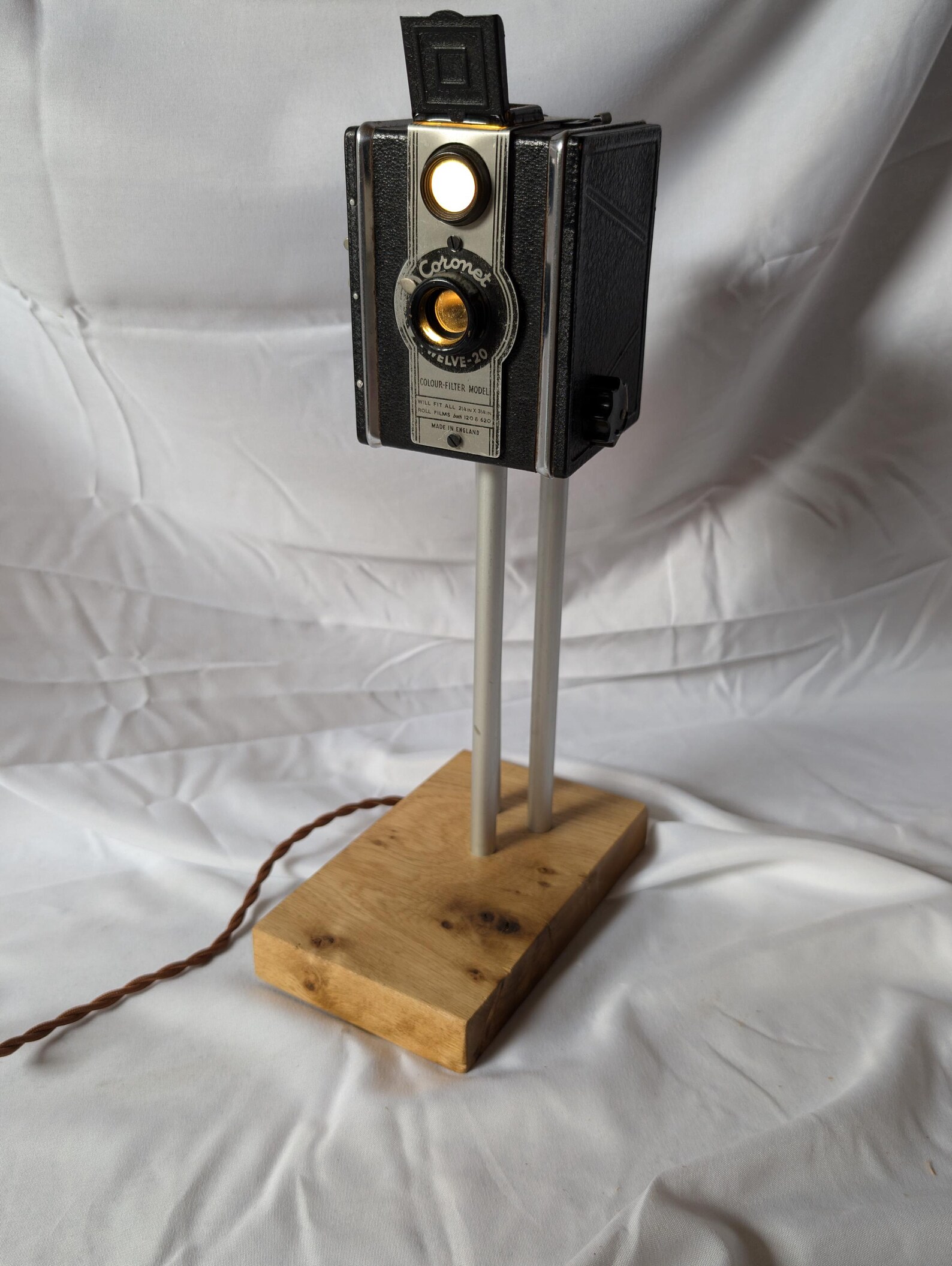 Vintage Box Camera Lamp - Etsy