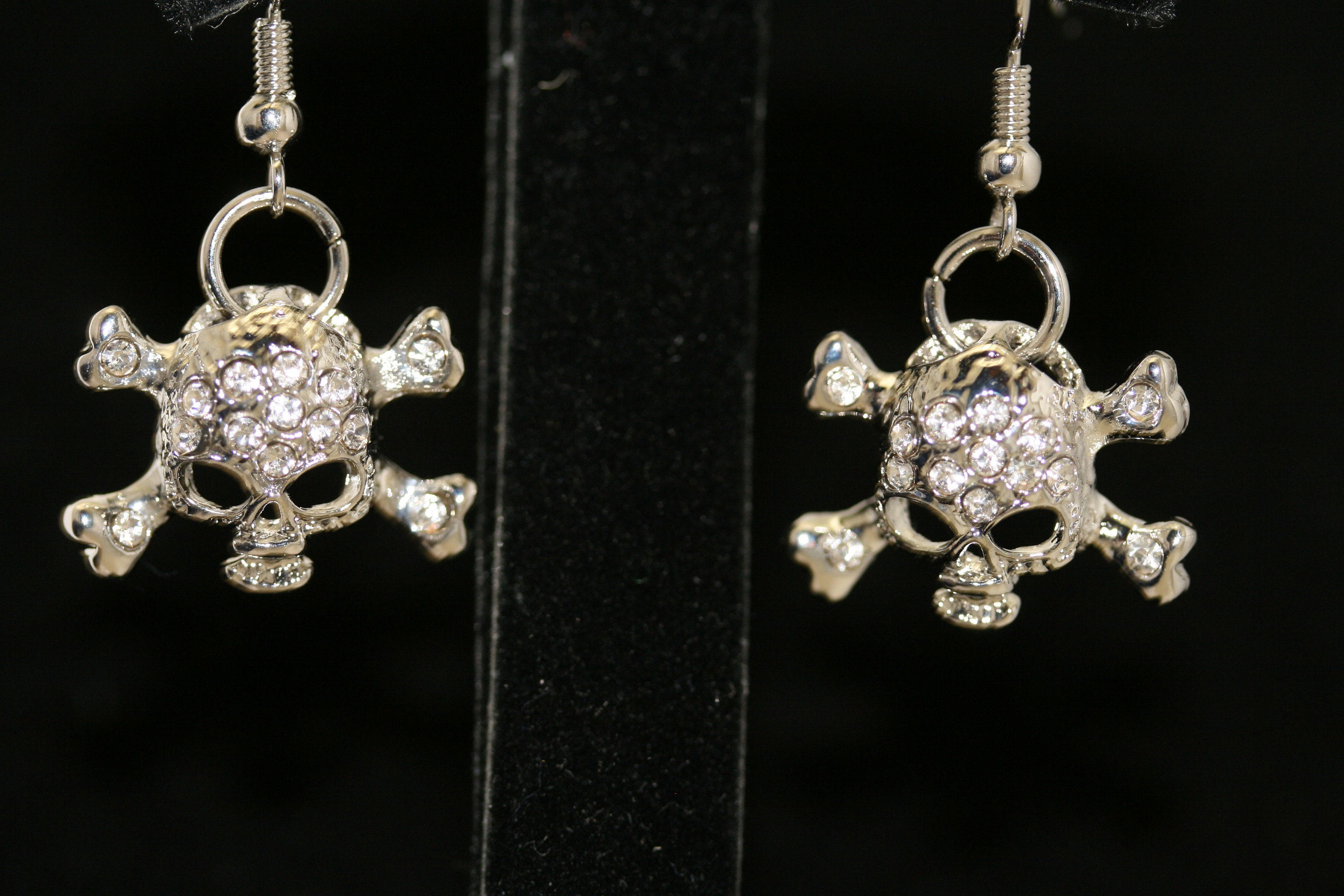 Vintage Rhinestone Antique Silver Skull & Crossbones Earrings - Etsy UK