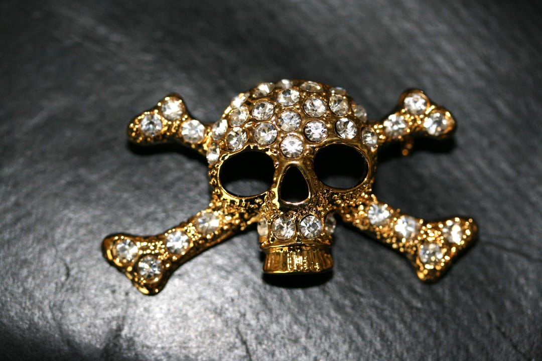 Skull Crossbones Gold Metal Blinged Rhinestones Brooch Crystal Skull ...