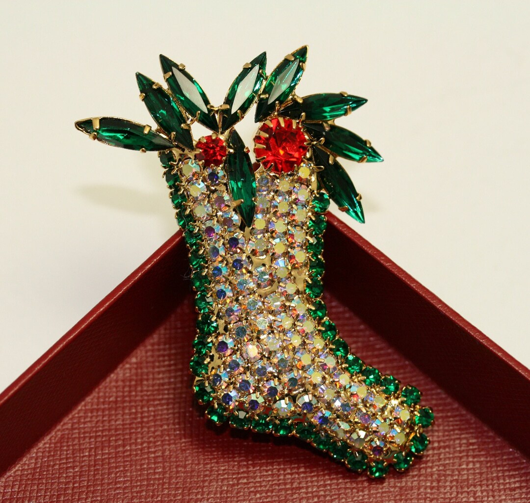 Vintage Christmas Massive Rhinestone Stocking Figural Pin - Etsy