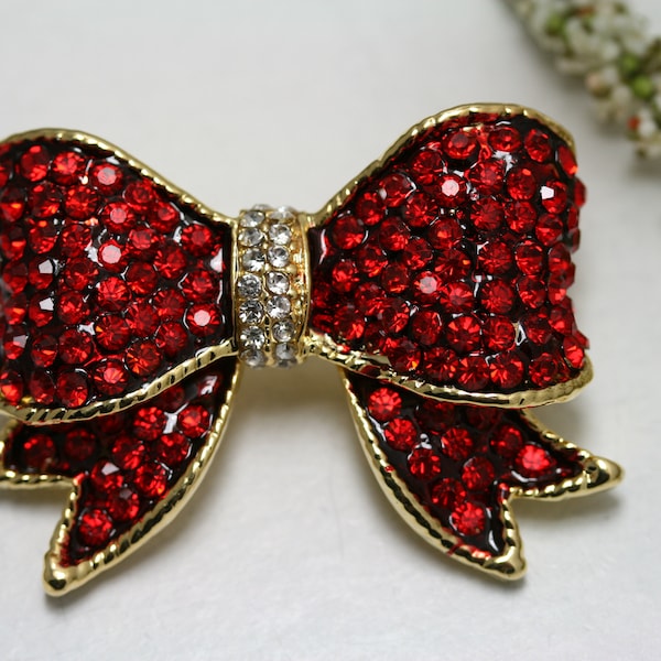 Crystal Bow Pendant - Etsy